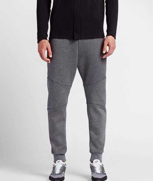 Джоггеры Nike Tech Fleece