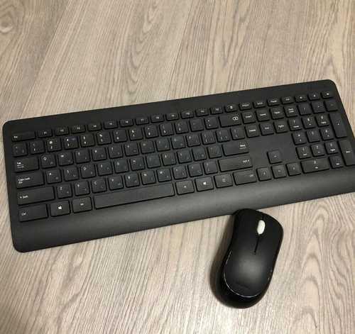 Клавиатура + мышь Microsoft Wireless Desktop 850