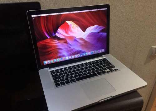 Apple MacBook Pro 15 Mid