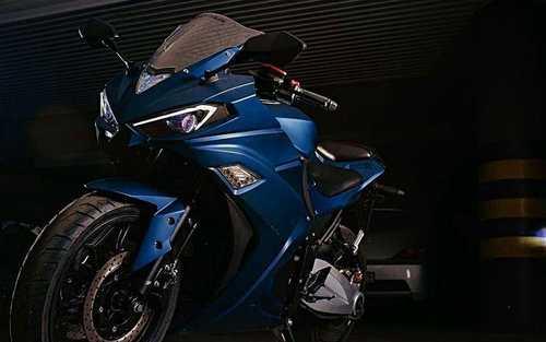 Yamaha R3