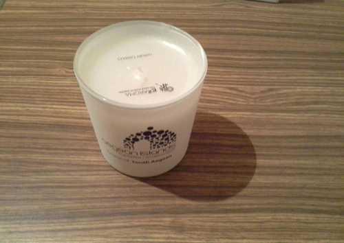 Продаю арома свечу Luxury Candles, новую