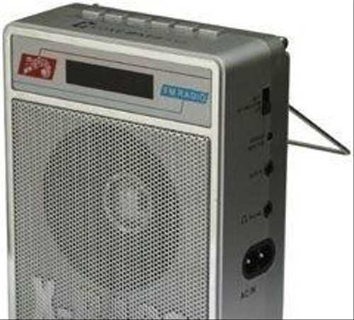 Радиоприемник Luxe Bass LB-A4FM c USB/CD плеером