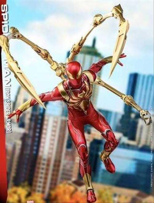 Hot Toys Spider-Man Iron Spider Человек-паук