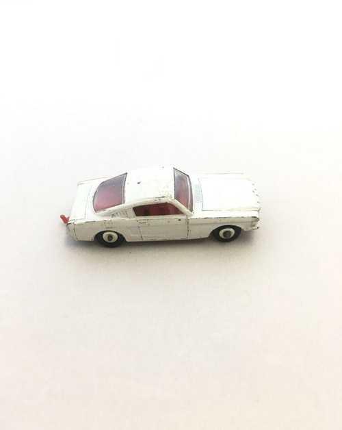 Moko Lesney Matchbox 8e Ford Mustang 1966г