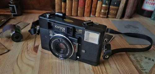 Плёночный фотоаппарат Konica C35 af
