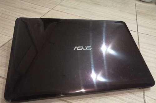 Глянцевый в лаке свежий Asus X556U i5/GeForce 940