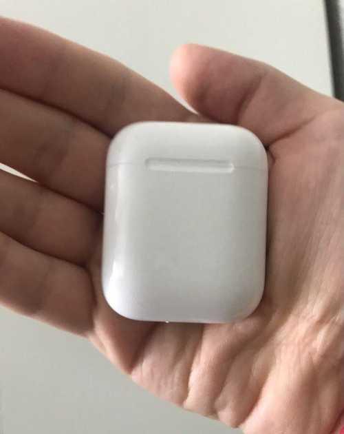 Наушники AirPods