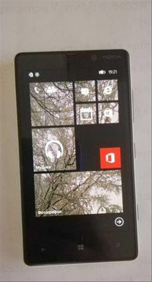 Nokia lumia 820