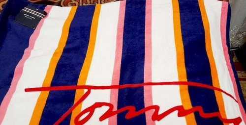Оригинальное пляжное полотенце от Tommy Hilfiger