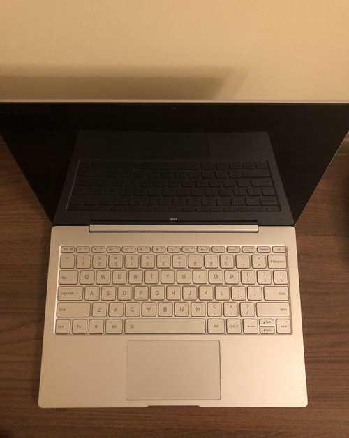 Ноутбук Xiaomi notebook air 12.5 core m3