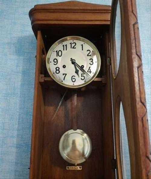 Старинные четвертные часы HAU редкие