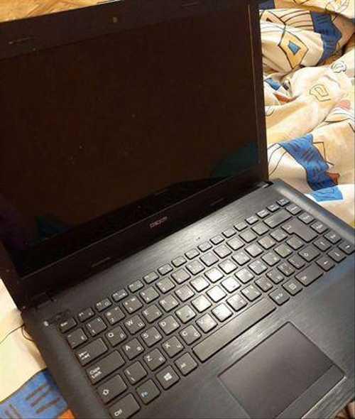 Ноутбук dexp