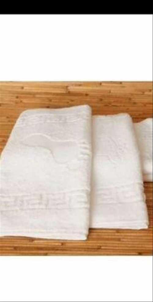 Махровое полотенце ножки