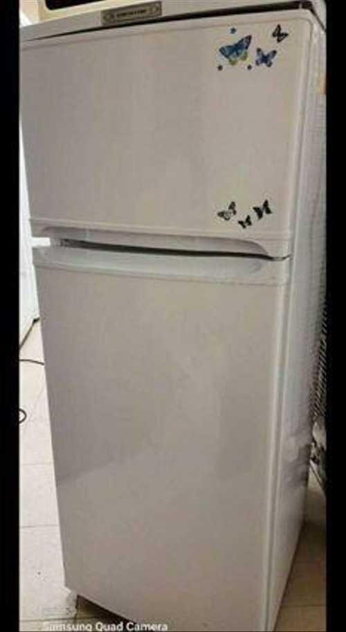 Холодильник бу маленький Саратов
