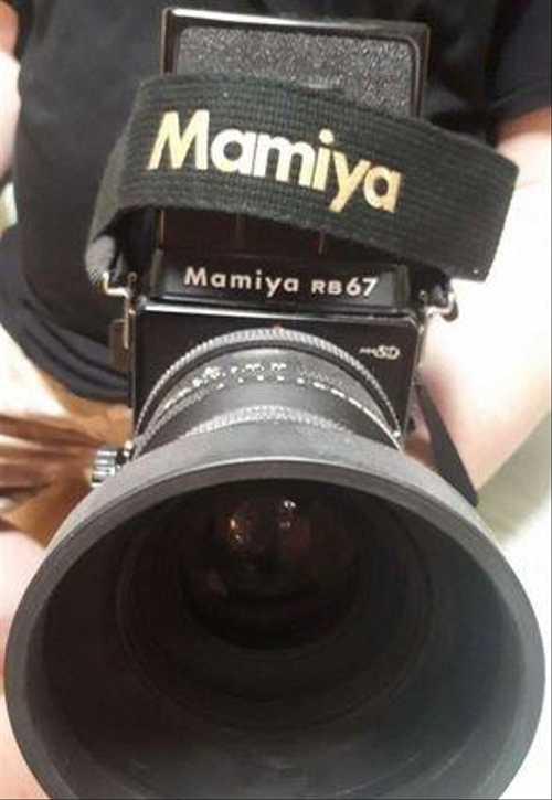 Фотоаппарат среднего формата Mamiya с аксессуарами
