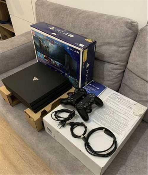 Playstation 4 (PS4) pro SSD 1tb + 2 джойтика