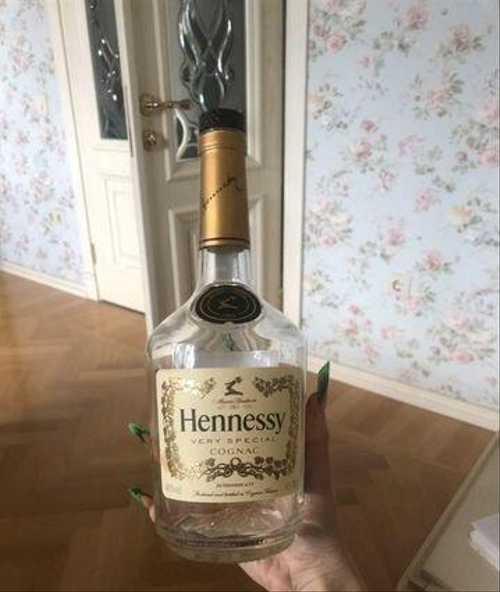 Hennessy бутылки
