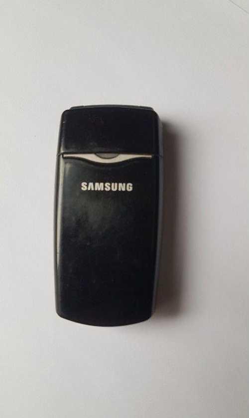 Samsung SGH-X210 черный цвет