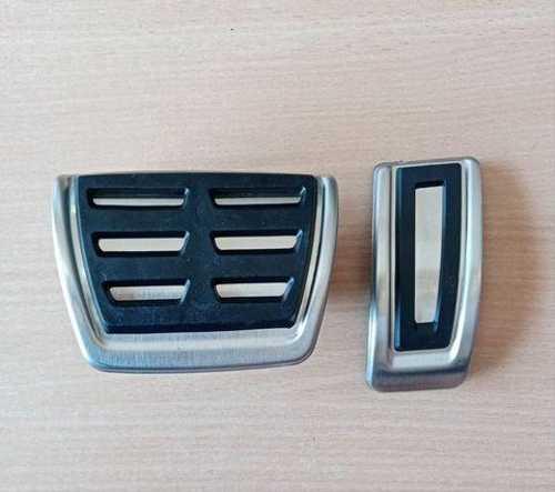 Накладки на педали VW Tiguan/Skoda Octavia/Audi A3