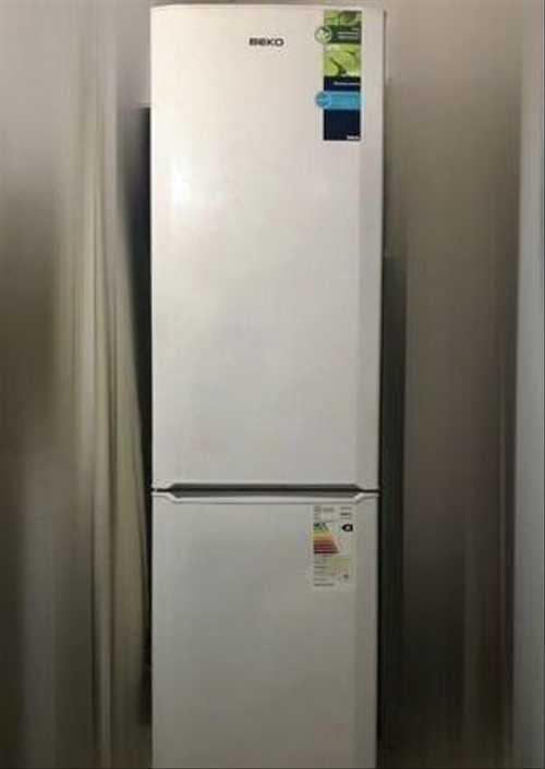 Холодильник Beko (2 х метровый)