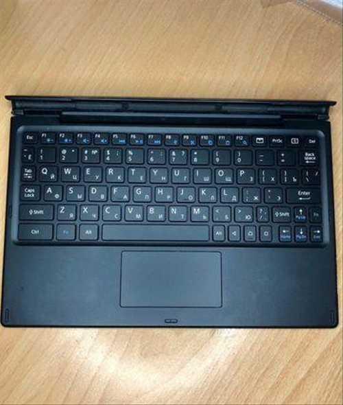 Bluetooth клавиатура для планшета Sony BKB50