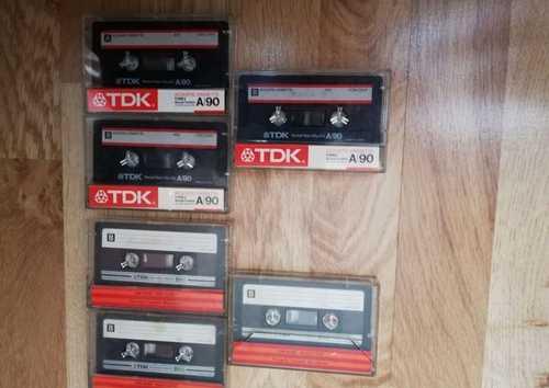 Аудиокассеты TDK с записями
