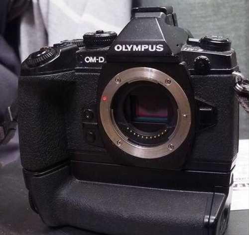 Фотоаппарат Olympus OM-D EM-1 Body