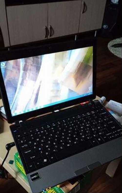 Нетбук acer aspire one