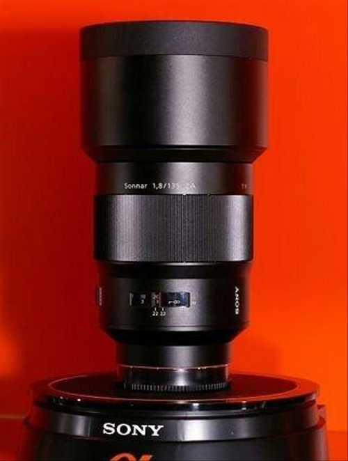 Sony Carl Zeiss Sonnar 135mm f/1.8 ZA SAL135F18Z