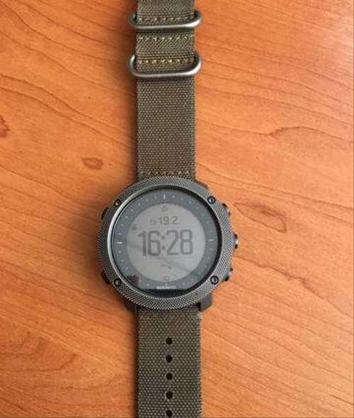 Часы suunto