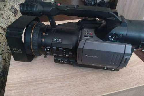 Panasonic AG-DVX100AE