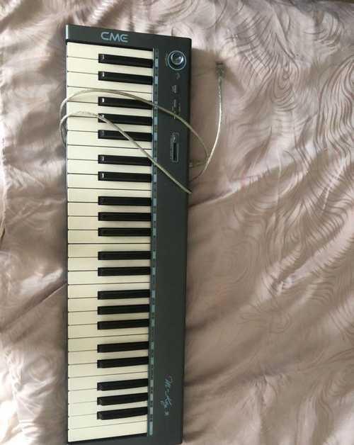 Midi Клавиатура CME M-KEY2