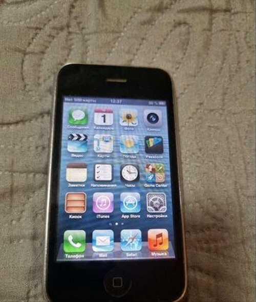 Телефон iPhone 3gs