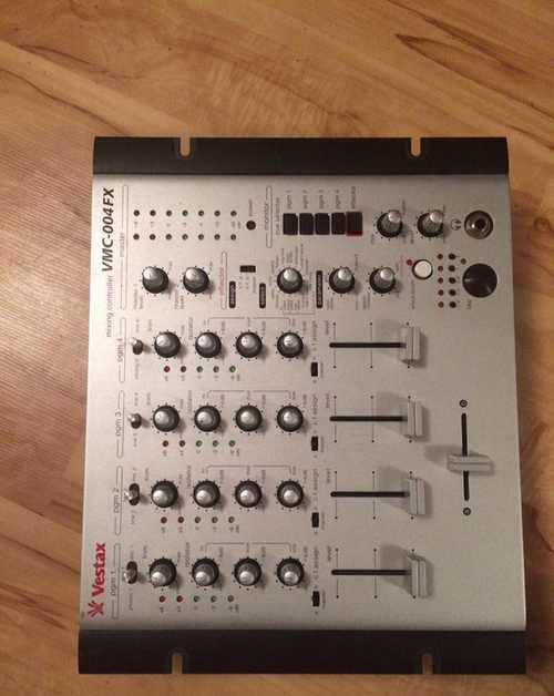 Микшер Vestax