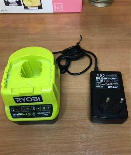 Зарядное устройство Ryobi и аккумуляторы 1,5ah и 5