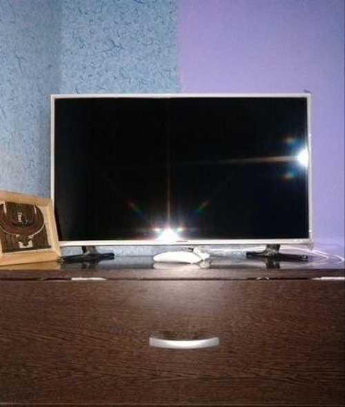 LED-телевизор Samsung UE32H6410 белый 32" (81 см)