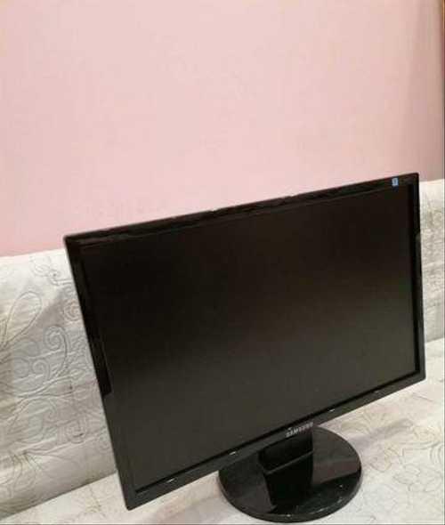 Монитор Samsung SyncMaster 2243NWX 22"