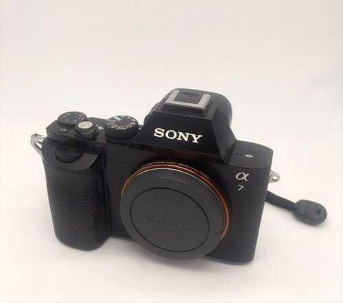 Sony a7 body + вспышка и др