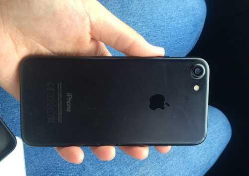 Телефон iPhone7 32Gb