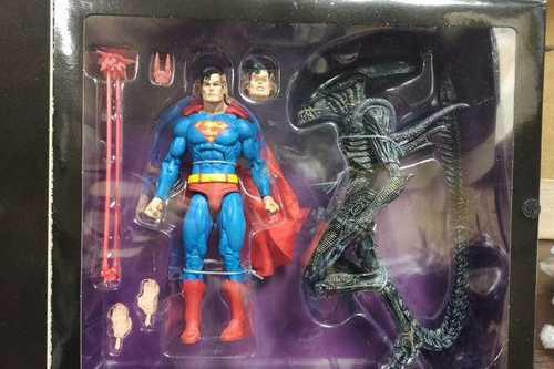Набор фигурок Neca Superman vs Alien 2-Pack (sdcc