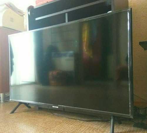 Телевизор 4K Samsung UE40NU7100U
