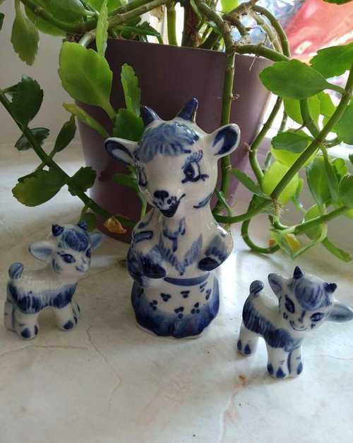 Фигурки коза и козлята гжель