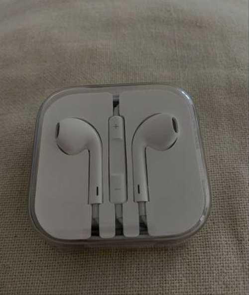 Наушники earpods