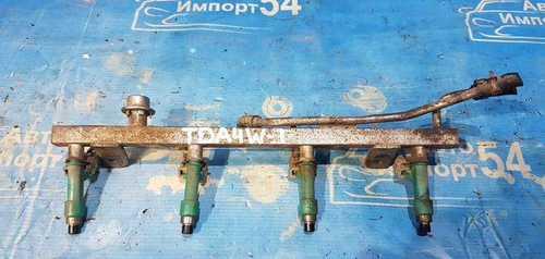 Форсунка топливная suzuki escudo TDA4W J24B