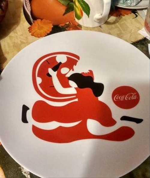 Тарелка coca cola