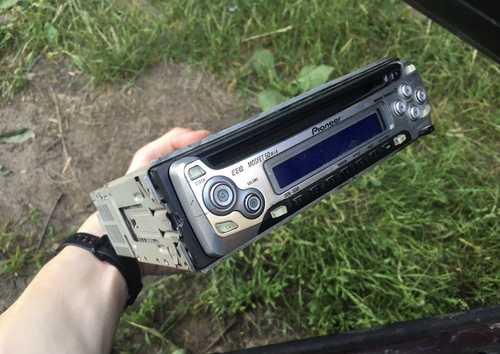 Автомагнитола Pioneer