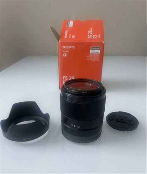 Объектив sony 28 mm 2.0