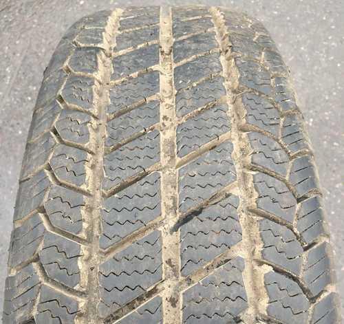 2 шины Barum SnoVanis 2 205/70 R15 106/104R