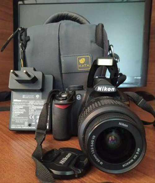 Фотоаппарат Nikon D3100, чехол