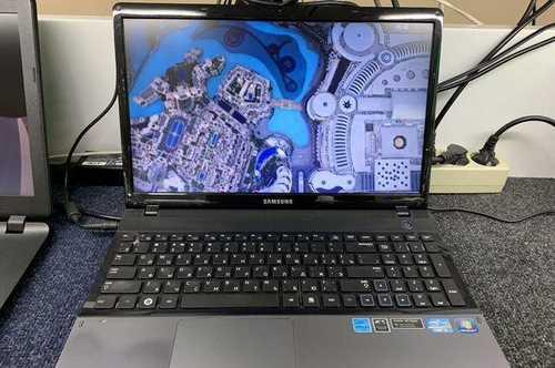 Ноутбук Samsung 300E Core i3/ 4 Gb/ GeForce 520MX